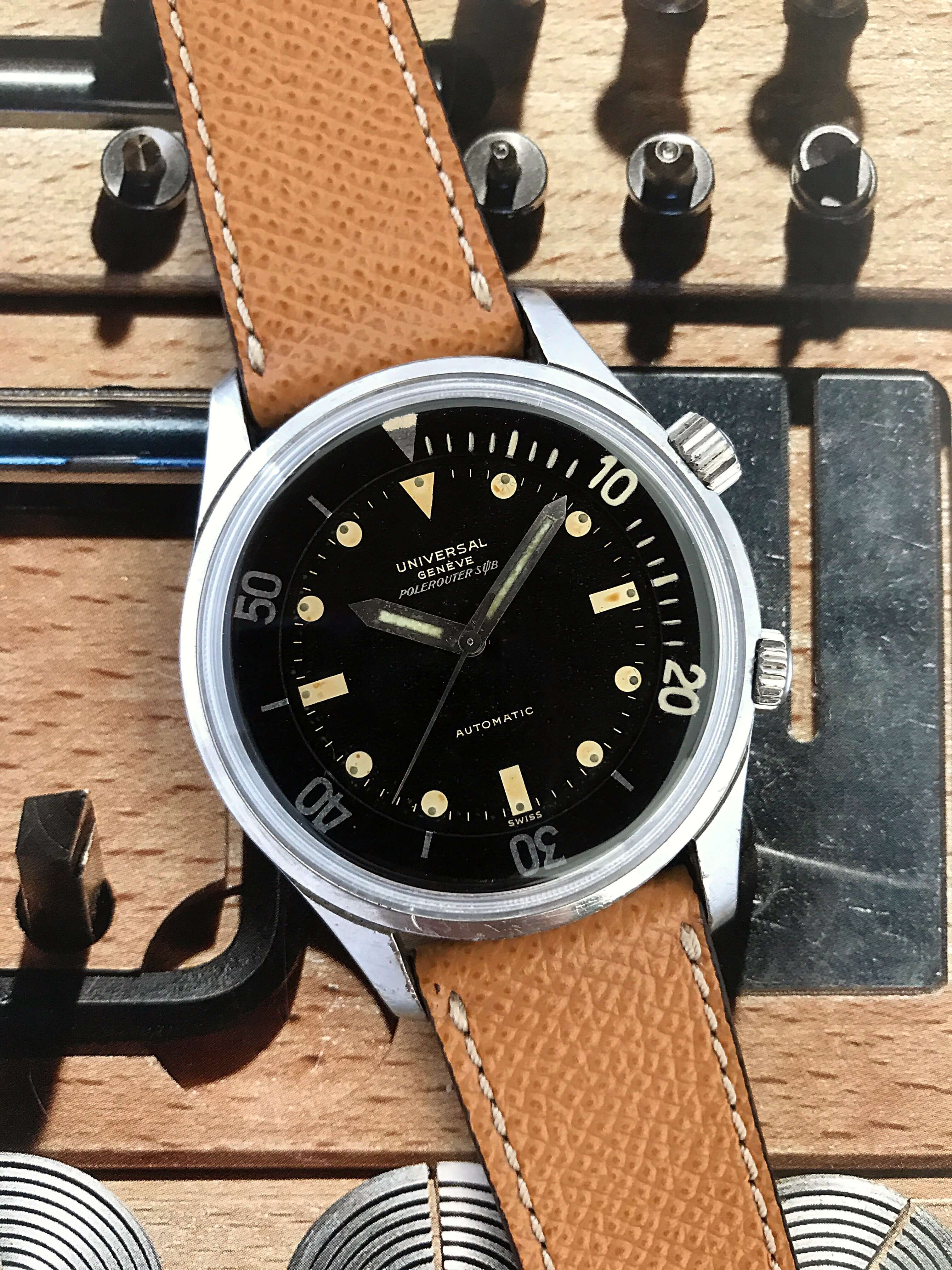watchsteez.com – vintage universal genève polerouter sub super ...