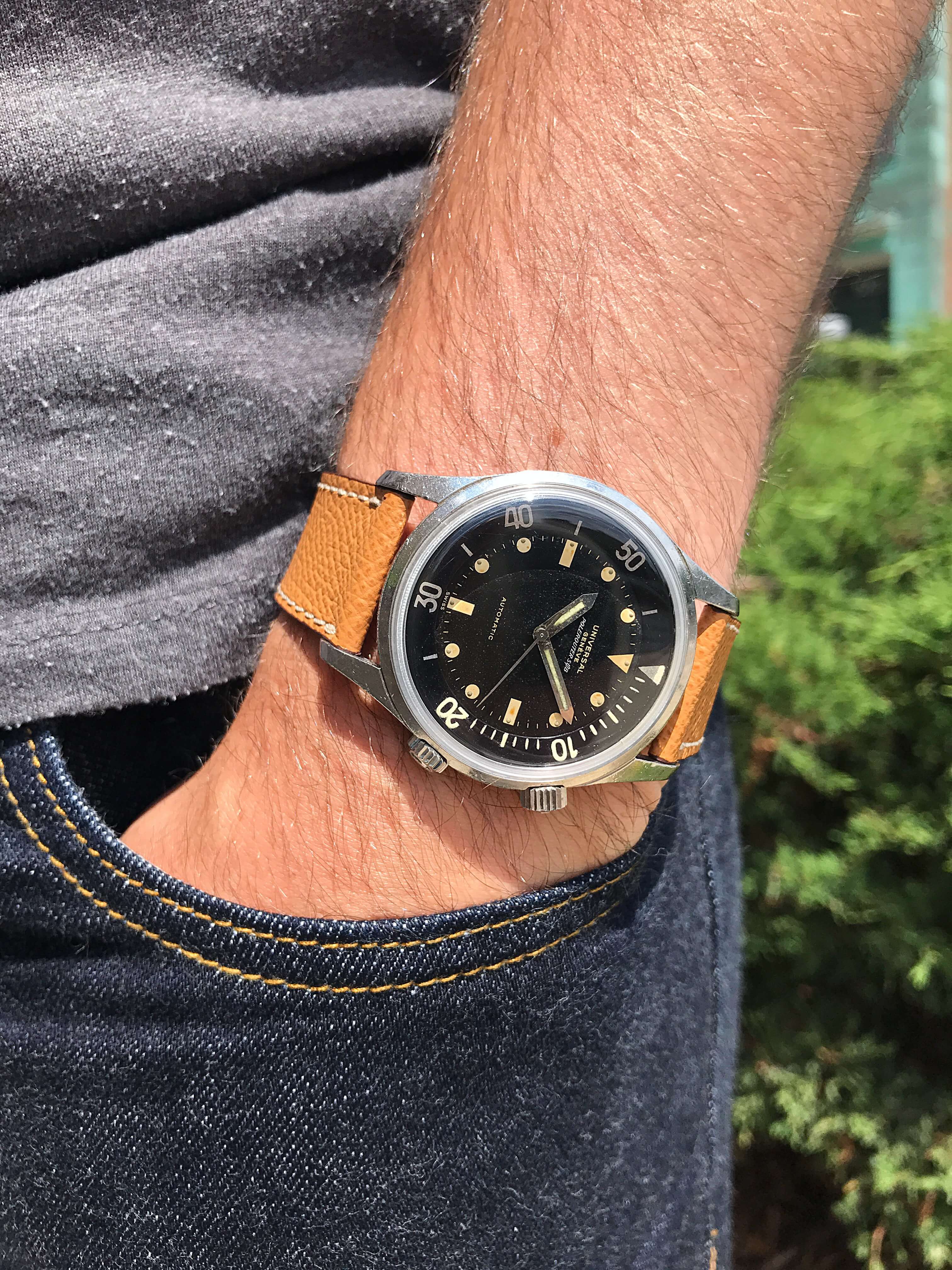 watchsteez.com – vintage universal genève polerouter sub super ...